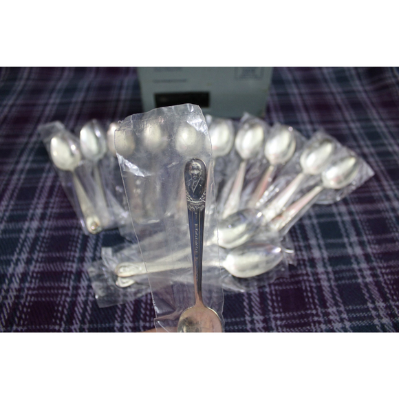 Dining | Nos American Collectors Guild Wm Rogers Presidential Spoon Set ...